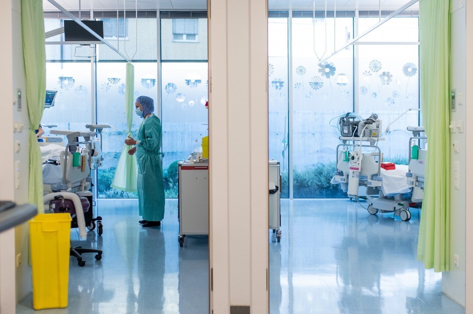 Covid-19, terza causa di morte in Svizzera nel 2020