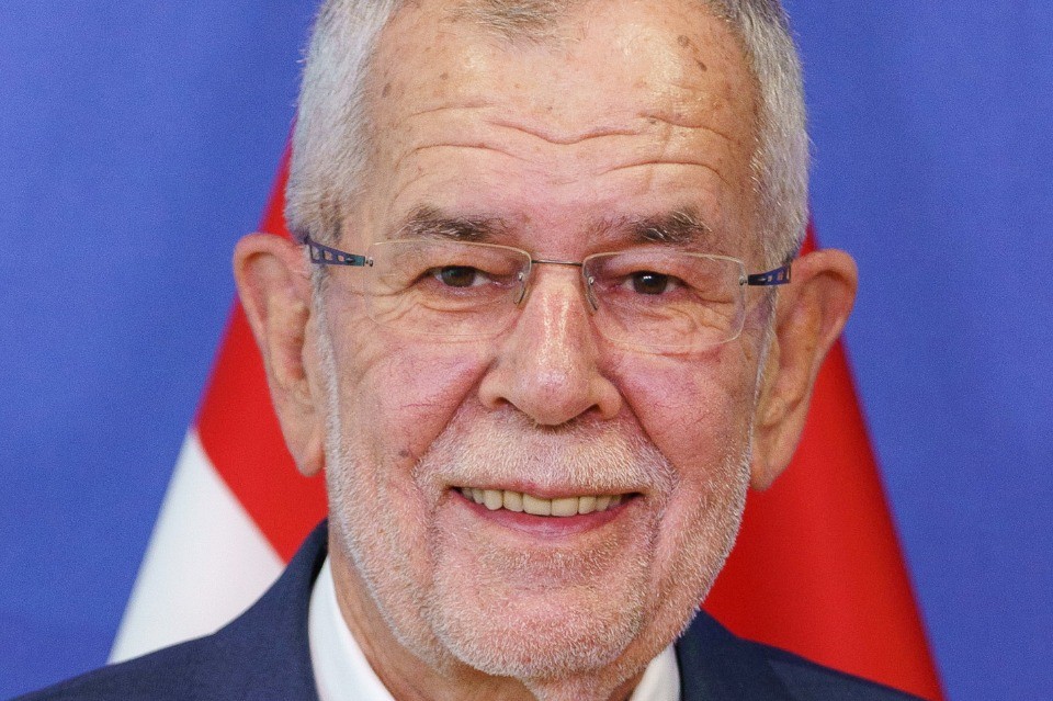 Cassis si congratula con Van der Bellen Cassis si congratula con Van der Bellen