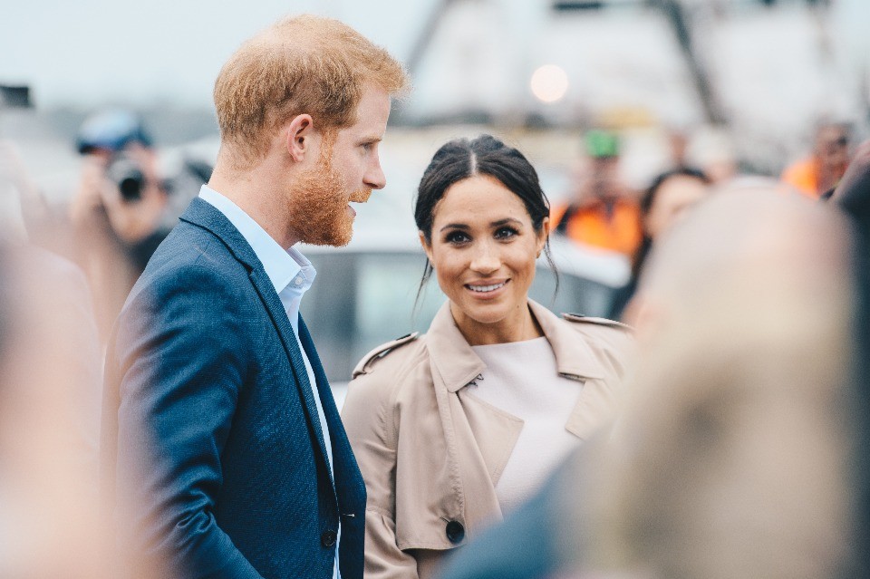 Harry e Meghan: nel trailer accusano i reali di mentire Harry e Meghan: nel trailer accusano i reali di mentire