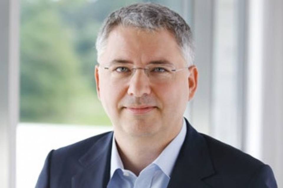 Il Ceo di Roche ha ricevuto un milione al mese